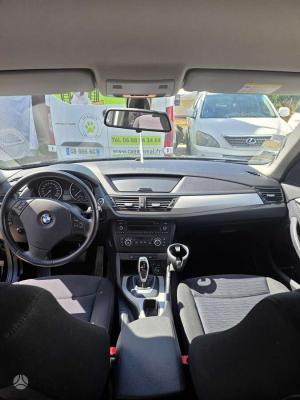 Black BMW X1 2013 in Taurage, with an engine capacity of 2.00 L and mileage of 233 thousand km for 5900 €, photo 9 on AUTOMOTO.COM.LV