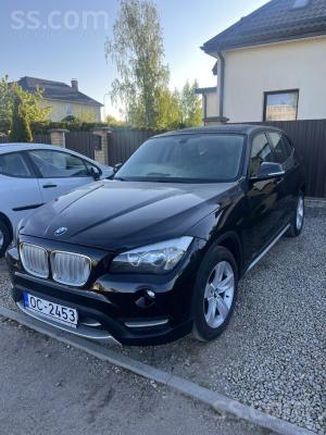Melns BMW X1 2013 Daugavpils, ar dzinēja tilpumu 2.00 L un nobraukumu 185 tūkst. km par 9150 €, foto 3 vietnē AUTOMOTO.COM.LV