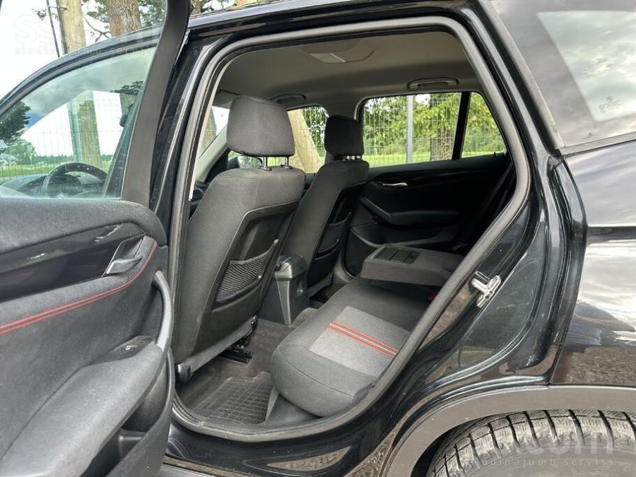 Melns BMW X1 2013 Cēsis, ar dzinēja tilpumu 2.00 L un nobraukumu 0 tūkst. km par 7990 €, foto 12 vietnē AUTOMOTO.COM.LV