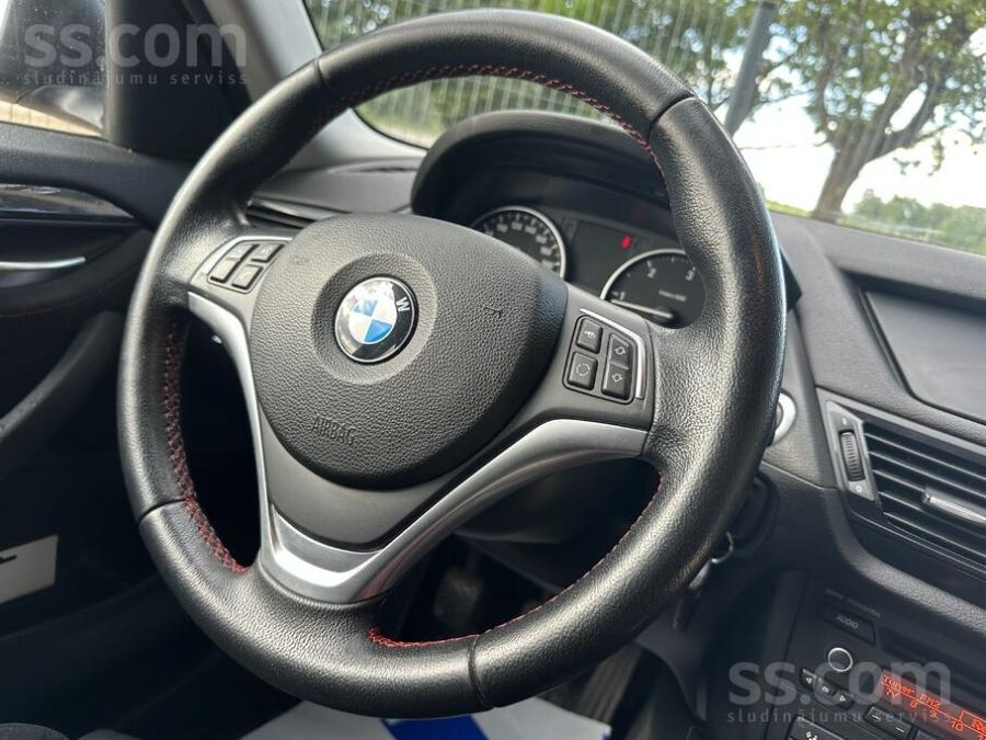 Melns BMW X1 2013 Cēsis, ar dzinēja tilpumu 2.00 L un nobraukumu 0 tūkst. km par 7990 €, foto 13 vietnē AUTOMOTO.COM.LV