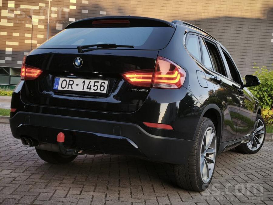 Melns BMW X1 2013 Jelgava, ar dzinēja tilpumu 2.00 L un nobraukumu 0 tūkst. km par 9990 €, foto 6 vietnē AUTOMOTO.COM.LV