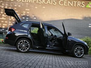 Melns BMW X1 2013 Jelgava, ar dzinēja tilpumu 2.00 L un nobraukumu 0 tūkst. km par 9990 €, foto 9 vietnē AUTOMOTO.COM.LV