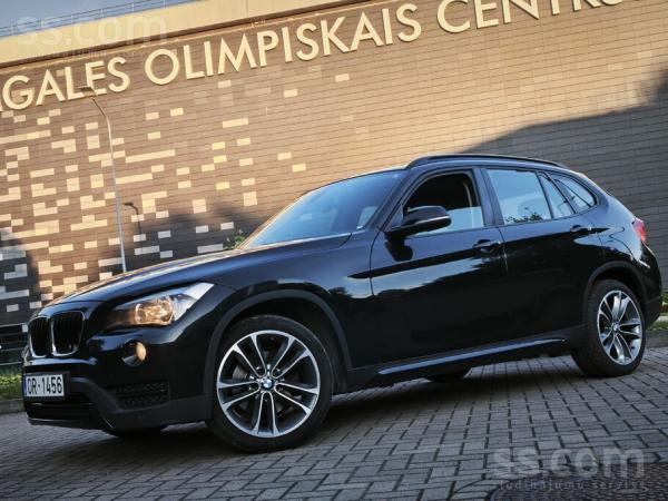 Black BMW X1 2013 in Jelgava, with an engine capacity of 2.00 L and mileage of 0 thousand km for 9990 €, photo 3 on AUTOMOTO.COM.LV