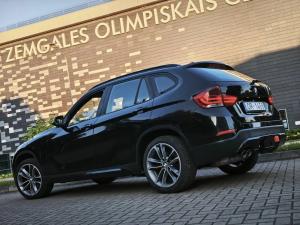 Melns BMW X1 2013 Jelgava, ar dzinēja tilpumu 2.00 L un nobraukumu 176 tūkst. km par 9990 €, foto 5 vietnē AUTOMOTO.COM.LV