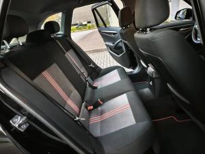 Melns BMW X1 2013 Jelgava, ar dzinēja tilpumu 2.00 L un nobraukumu 176 tūkst. km par 9990 €, foto 28 vietnē AUTOMOTO.COM.LV