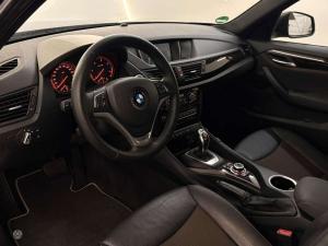 Black BMW X1 2013 in Marijampole, with an engine capacity of 2.00 L and mileage of 258 thousand km for 8999 €, photo 3 on AUTOMOTO.COM.LV