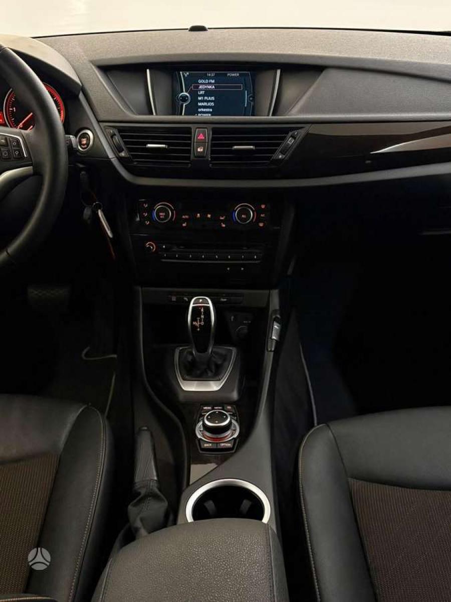 Black BMW X1 2013 in Marijampole, with an engine capacity of 2.00 L and mileage of 258 thousand km for 8999 €, photo 16 on AUTOMOTO.COM.LV