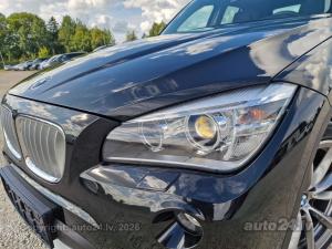 Black BMW X1 2013 in Tartu, with an engine capacity of 2.00 L and mileage of 192 thousand km for 9690 €, photo 4 on AUTOMOTO.COM.LV