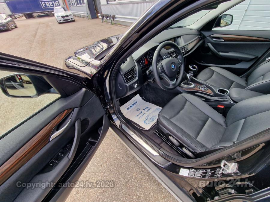 Black BMW X1 2013 in Tartu, with an engine capacity of 2.00 L and mileage of 192 thousand km for 9690 €, photo 12 on AUTOMOTO.COM.LV