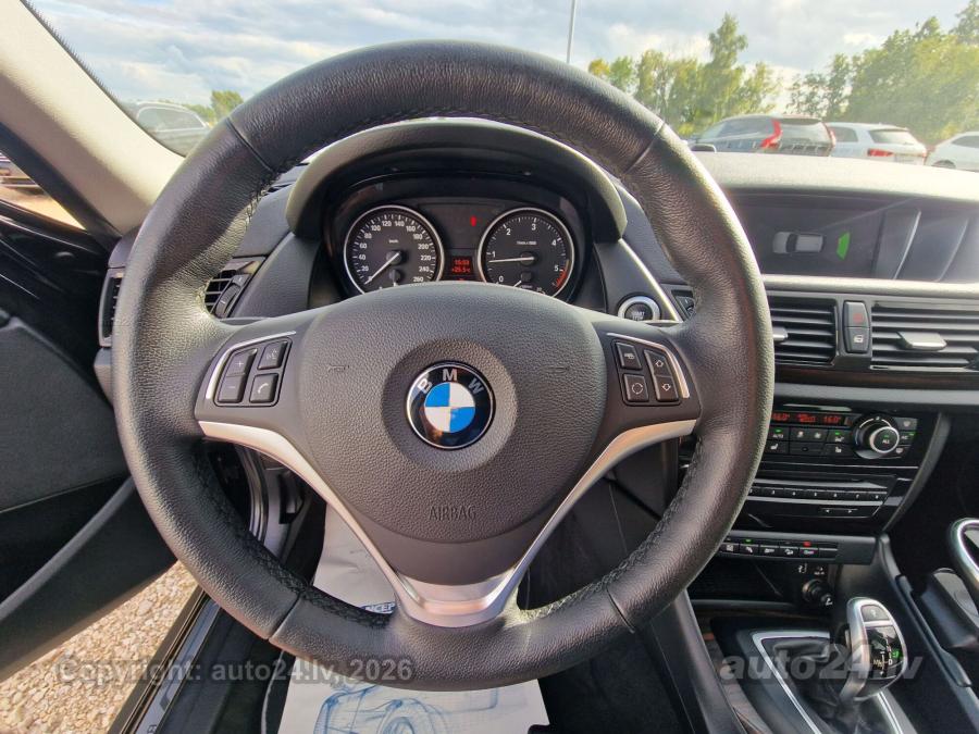 Black BMW X1 2013 in Tartu, with an engine capacity of 2.00 L and mileage of 192 thousand km for 9690 €, photo 15 on AUTOMOTO.COM.LV