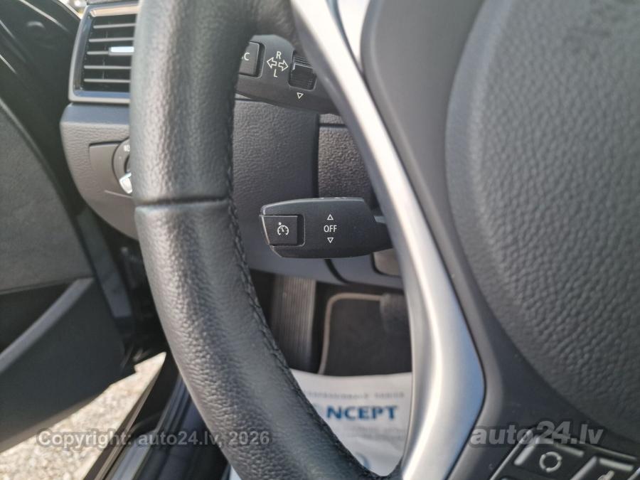 Black BMW X1 2013 in Tartu, with an engine capacity of 2.00 L and mileage of 192 thousand km for 9690 €, photo 16 on AUTOMOTO.COM.LV