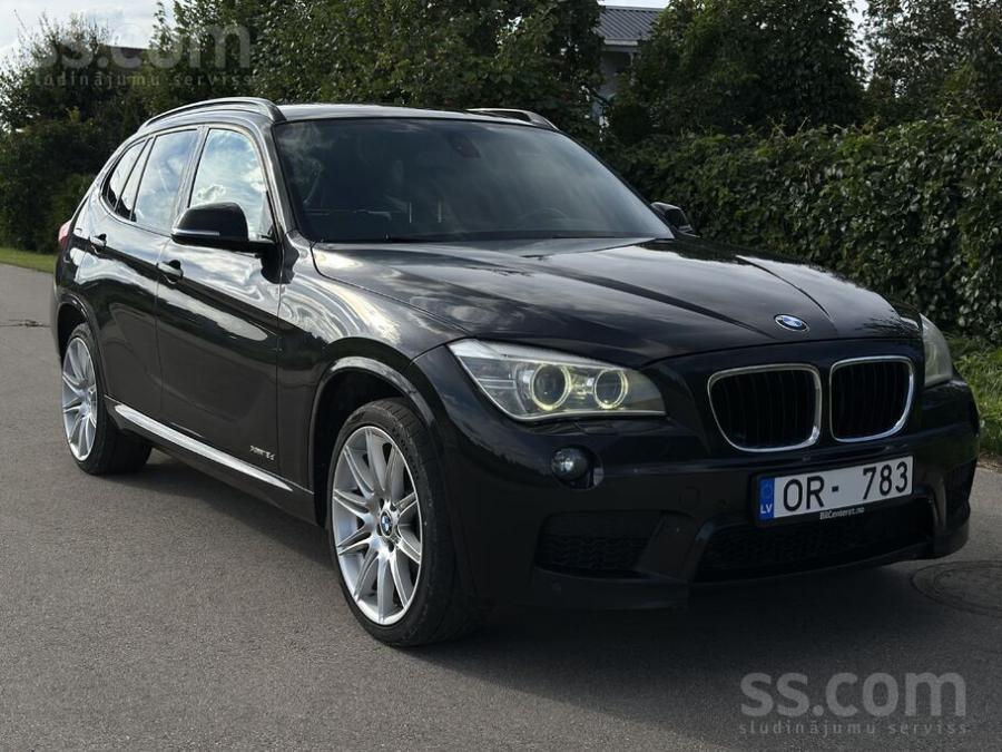 Melns BMW X1 2013 Rīga, ar dzinēja tilpumu 2.00 L un nobraukumu 294 tūkst. km par 8400 €, foto 3 vietnē AUTOMOTO.COM.LV