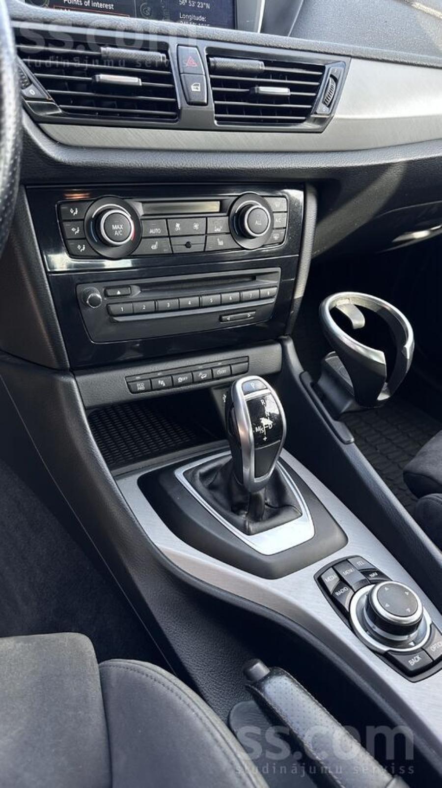 Melns BMW X1 2013 Rīga, ar dzinēja tilpumu 2.00 L un nobraukumu 294 tūkst. km par 8400 €, foto 10 vietnē AUTOMOTO.COM.LV