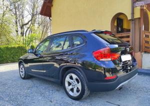 Black BMW X1 2013 in Vilnius, with an engine capacity of 2.00 L and mileage of 332 thousand km for 5790 €, photo 4 on AUTOMOTO.COM.LV