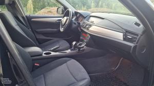 Black BMW X1 2013 in Vilnius, with an engine capacity of 2.00 L and mileage of 332 thousand km for 5790 €, photo 8 on AUTOMOTO.COM.LV