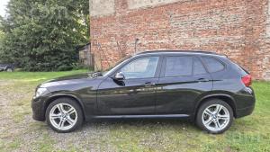Black BMW X1 2013 in Liepaja, with an engine capacity of 2.00 L and mileage of 230 thousand km for 9850 €, photo 9 on AUTOMOTO.COM.LV