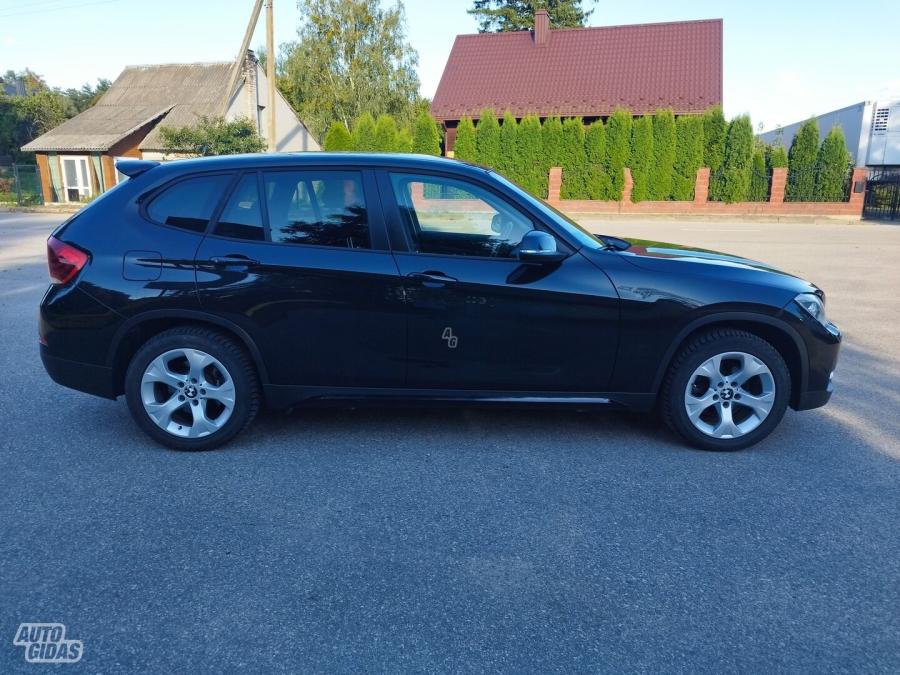 Melns BMW X1 2013 Druskininkai, ar dzinēja tilpumu 2.00 L un nobraukumu 232 tūkst. km par 7550 €, foto 4 vietnē AUTOMOTO.COM.LV