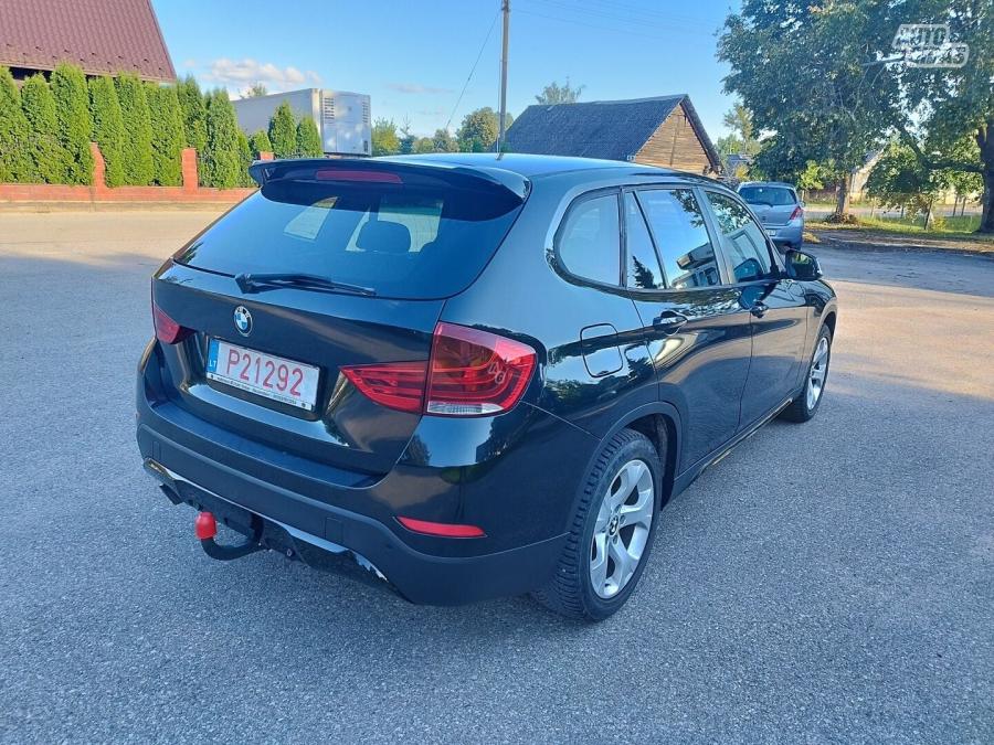 Melns BMW X1 2013 Druskininkai, ar dzinēja tilpumu 2.00 L un nobraukumu 232 tūkst. km par 7550 €, foto 5 vietnē AUTOMOTO.COM.LV
