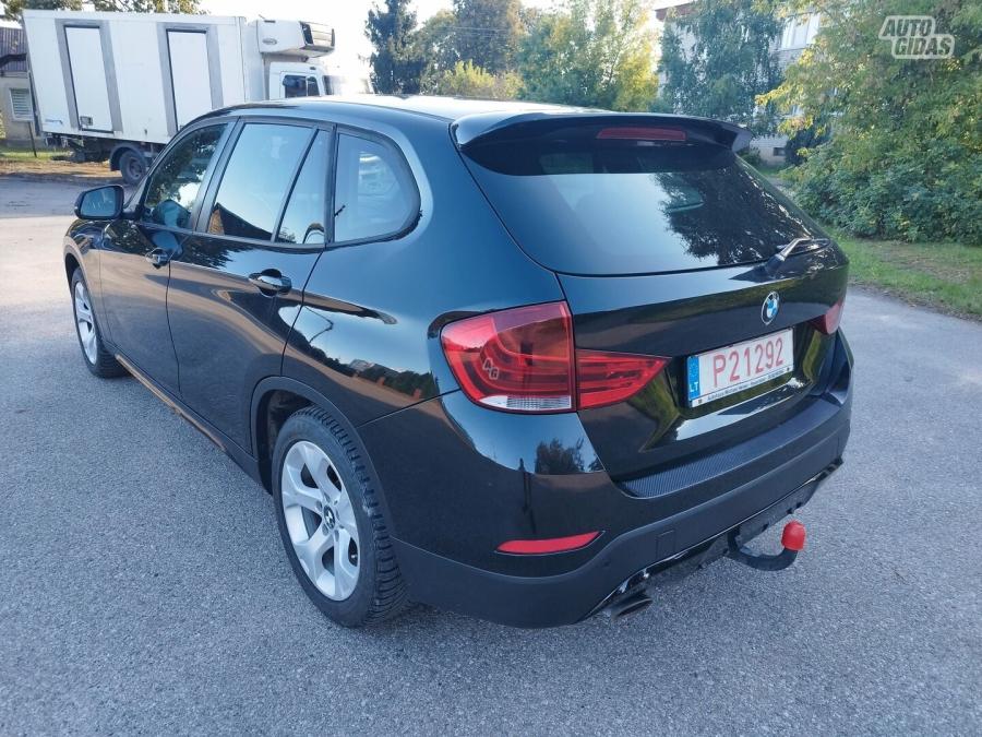 Melns BMW X1 2013 Druskininkai, ar dzinēja tilpumu 2.00 L un nobraukumu 232 tūkst. km par 7550 €, foto 6 vietnē AUTOMOTO.COM.LV