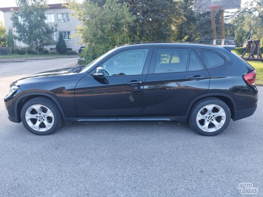Melns BMW X1 2013 Druskininkai, ar dzinēja tilpumu 2.00 L un nobraukumu 232 tūkst. km par 7550 €, foto 7 vietnē AUTOMOTO.COM.LV