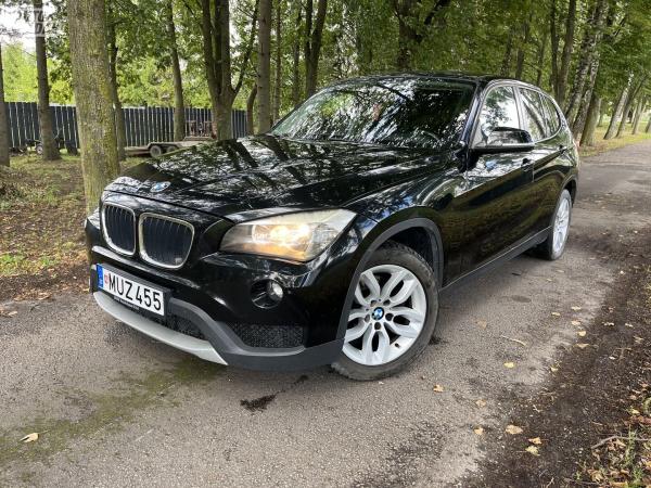 Melns BMW X1 2013 Marijampole, ar dzinēja tilpumu 2.00 L un nobraukumu 278 tūkst. km par 6900 €, foto 3 vietnē AUTOMOTO.COM.LV