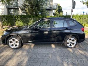 Melns BMW X1 2013 Jūrmala, ar dzinēja tilpumu 2.00 L un nobraukumu 266 tūkst. km par 6700 €, foto 11 vietnē AUTOMOTO.COM.LV