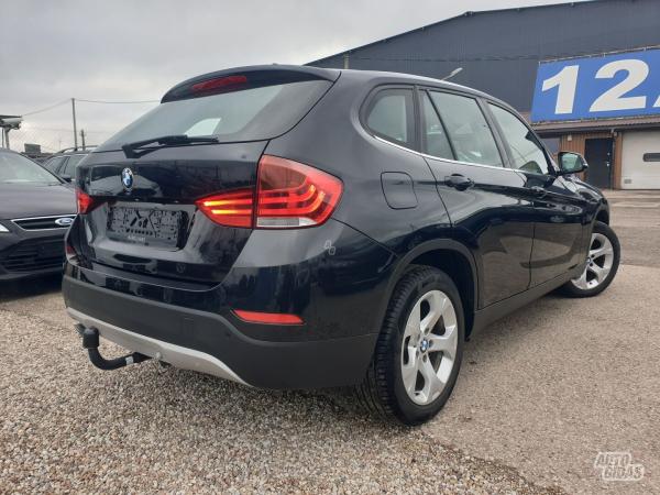 Black BMW X1 2013 in Kaunas, with an engine capacity of 2.00 L and mileage of 190 thousand km for 8250 €, photo 7 on AUTOMOTO.COM.LV