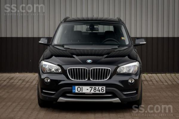 Black BMW X1 2014 in Talsi, with an engine capacity of 2.00 L and mileage of 255 thousand km for 11990 €, photo 2 on AUTOMOTO.COM.LV