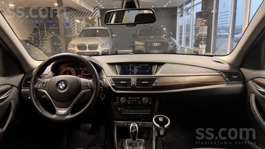Melns BMW X1 2014 Rīga, ar dzinēja tilpumu 2.00 L un nobraukumu 269 tūkst. km par 10990 €, foto 13 vietnē AUTOMOTO.COM.LV