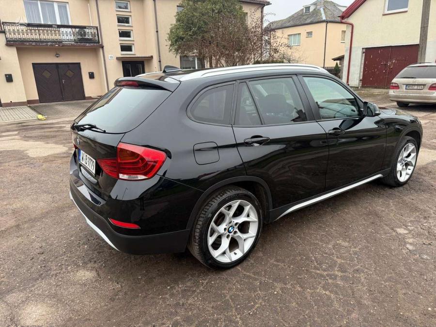 Melns BMW X1 2014 Utena, ar dzinēja tilpumu 2.00 L un nobraukumu 247 tūkst. km par 8750 €, foto 5 vietnē AUTOMOTO.COM.LV