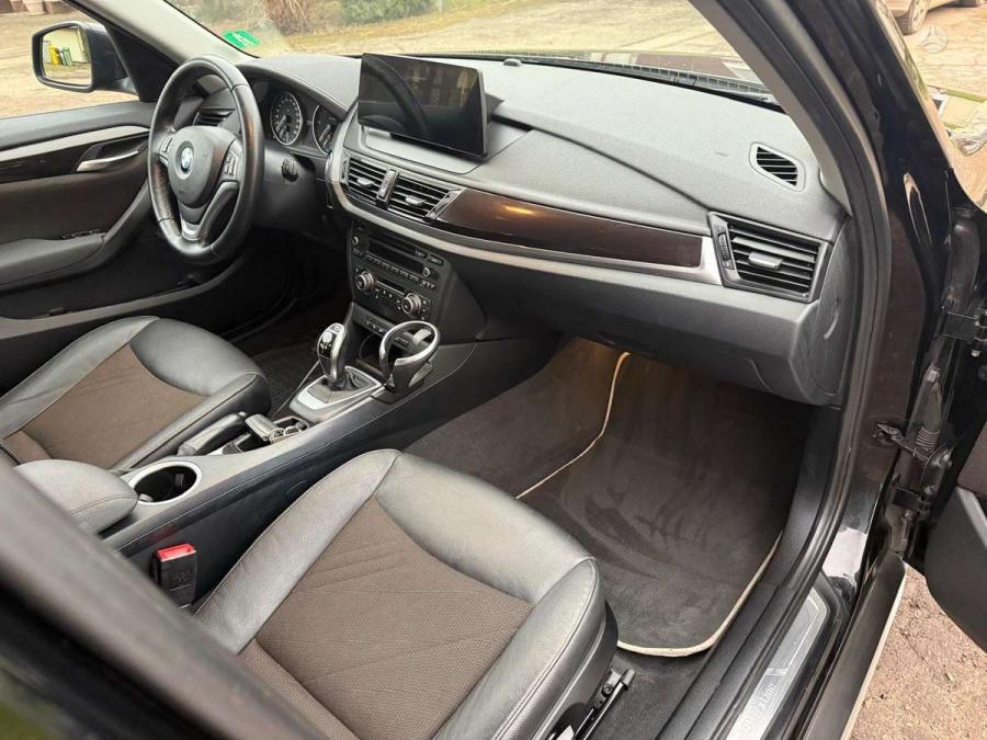 Melns BMW X1 2014 Utena, ar dzinēja tilpumu 2.00 L un nobraukumu 247 tūkst. km par 8750 €, foto 10 vietnē AUTOMOTO.COM.LV