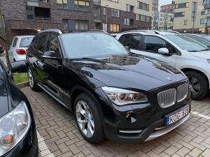 Black BMW X1 2014 in Vilnius, with an engine capacity of 2.00 L and mileage of 151 thousand km for 8500 €, photo 2 on AUTOMOTO.COM.LV