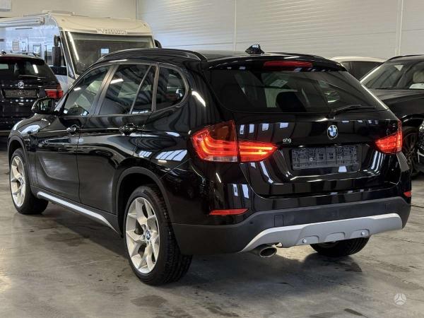 Melns BMW X1 2014 Marijampole, ar dzinēja tilpumu 2.00 L un nobraukumu 266 tūkst. km par 8999 €, foto 5 vietnē AUTOMOTO.COM.LV