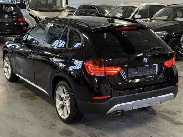 Melns BMW X1 2014 Marijampole, ar dzinēja tilpumu 2.00 L un nobraukumu 266 tūkst. km par 8999 €, foto 10 vietnē AUTOMOTO.COM.LV