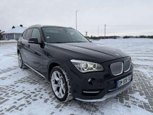 Melns BMW X1 2014 Tauragė, ar dzinēja tilpumu 2.00 L un nobraukumu 239 tūkst. km par 7300 €, foto  vietnē AUTOMOTO.COM.LV