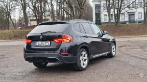 Melns BMW X1 2014 Kauņa, ar dzinēja tilpumu 2.00 L un nobraukumu 305 tūkst. km par 9500 €, foto 2 vietnē AUTOMOTO.COM.LV