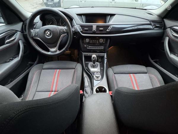 Black BMW X1 2014 in Kaunas, with an engine capacity of 2.00 L and mileage of 305 thousand km for 9500 €, photo 5 on AUTOMOTO.COM.LV