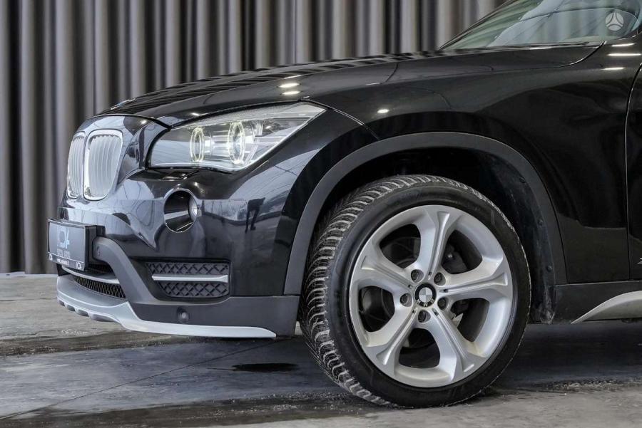 Melns BMW X1 2014 Marijampole, ar dzinēja tilpumu 2.00 L un nobraukumu 203 tūkst. km par 9750 €, foto 6 vietnē AUTOMOTO.COM.LV