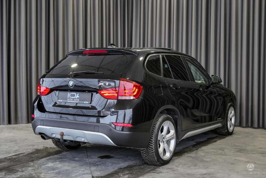 Melns BMW X1 2014 Marijampole, ar dzinēja tilpumu 2.00 L un nobraukumu 203 tūkst. km par 9750 €, foto 8 vietnē AUTOMOTO.COM.LV