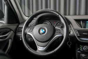 Melns BMW X1 2014 Marijampole, ar dzinēja tilpumu 2.00 L un nobraukumu 203 tūkst. km par 9750 €, foto 15 vietnē AUTOMOTO.COM.LV