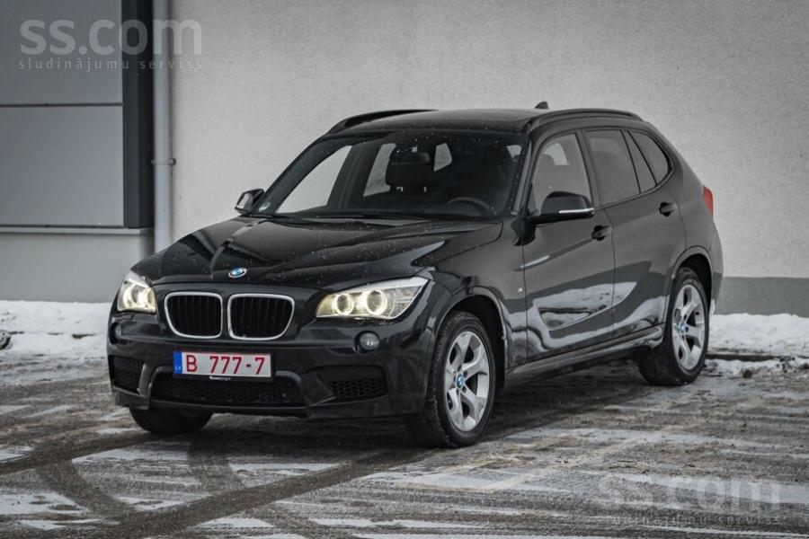 Black BMW X1 2014 in Riga, with an engine capacity of 2.00 L and mileage of 0 thousand km for 13750 €, photo 1 on AUTOMOTO.COM.LV