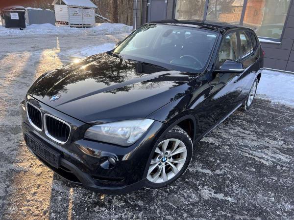 Melns BMW X1 2014 Utena, ar dzinēja tilpumu 2.00 L un nobraukumu 145 tūkst. km par 7200 €, foto 3 vietnē AUTOMOTO.COM.LV