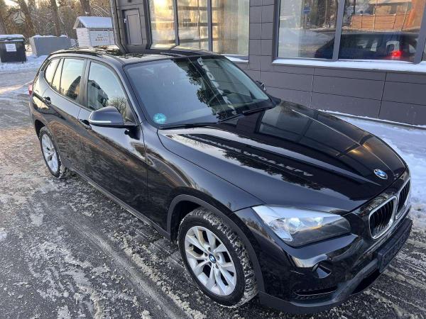 Melns BMW X1 2014 Utena, ar dzinēja tilpumu 2.00 L un nobraukumu 145 tūkst. km par 7200 €, foto 4 vietnē AUTOMOTO.COM.LV