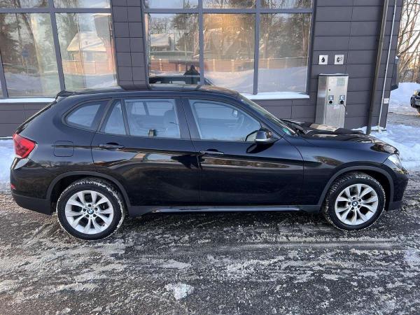 Melns BMW X1 2014 Utena, ar dzinēja tilpumu 2.00 L un nobraukumu 145 tūkst. km par 7200 €, foto 9 vietnē AUTOMOTO.COM.LV