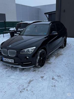 Black BMW X1 2014 in Kaunas, with an engine capacity of 2.00 L and mileage of 265 thousand km for 9800 €, photo 3 on AUTOMOTO.COM.LV