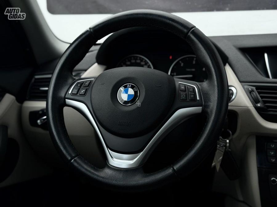 Melns BMW X1 2014 Avižieniai, ar dzinēja tilpumu 2.00 L un nobraukumu 168 tūkst. km par 9490 €, foto 16 vietnē AUTOMOTO.COM.LV