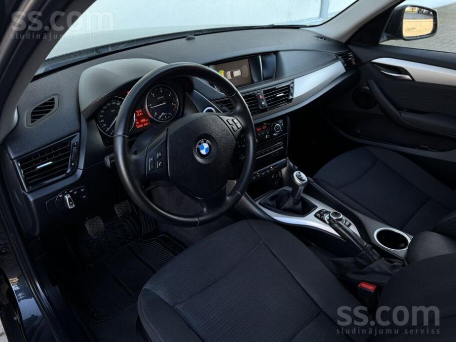 Melns BMW X1 2014 Jelgava, ar dzinēja tilpumu 2.00 L un nobraukumu 228 tūkst. km par 8400 €, foto 12 vietnē AUTOMOTO.COM.LV