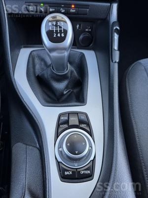 Melns BMW X1 2014 Jelgava, ar dzinēja tilpumu 2.00 L un nobraukumu 228 tūkst. km par 8400 €, foto 18 vietnē AUTOMOTO.COM.LV