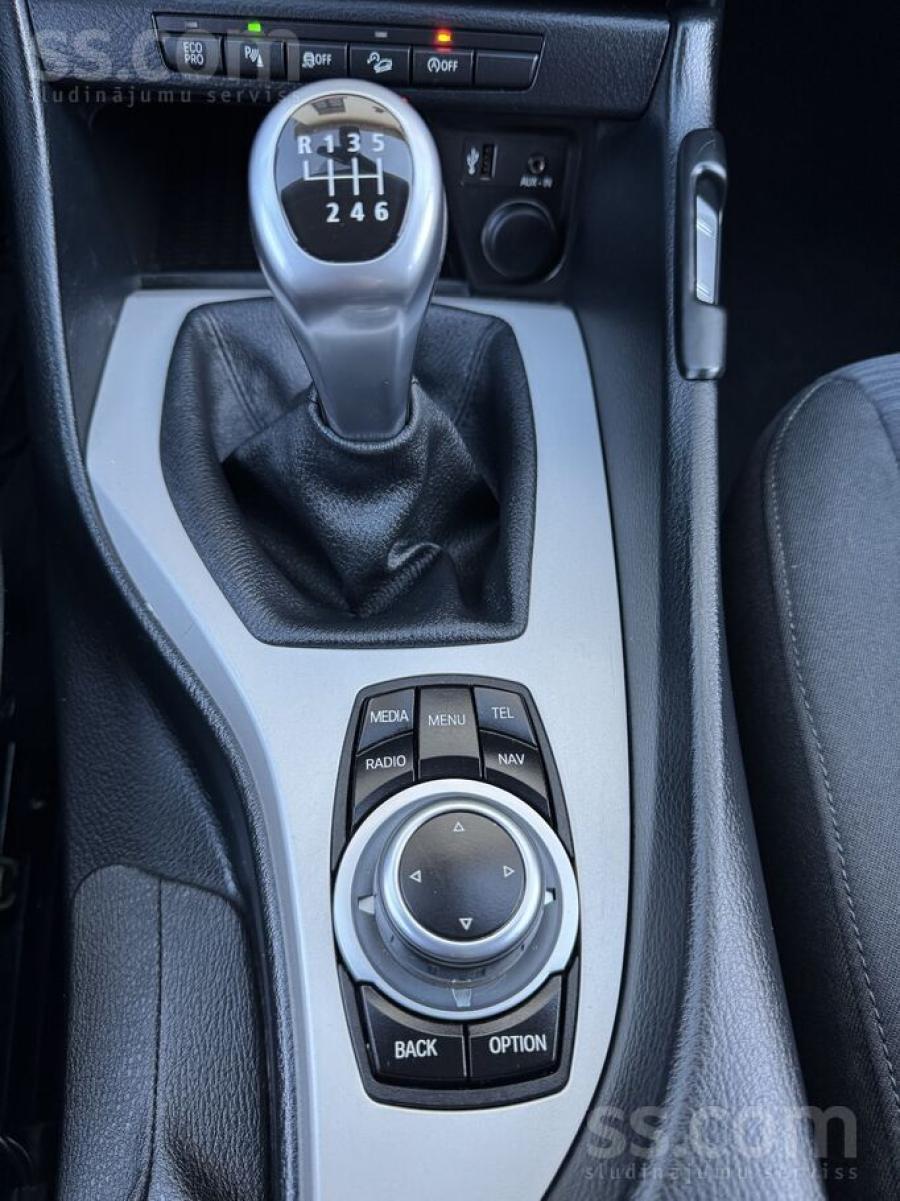 Melns BMW X1 2014 Jelgava, ar dzinēja tilpumu 2.00 L un nobraukumu 228 tūkst. km par 8400 €, foto 18 vietnē AUTOMOTO.COM.LV