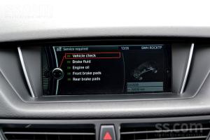 Melns BMW X1 2014 Tukums, ar dzinēja tilpumu 2.00 L un nobraukumu 194 tūkst. km par 11690 €, foto 16 vietnē AUTOMOTO.COM.LV